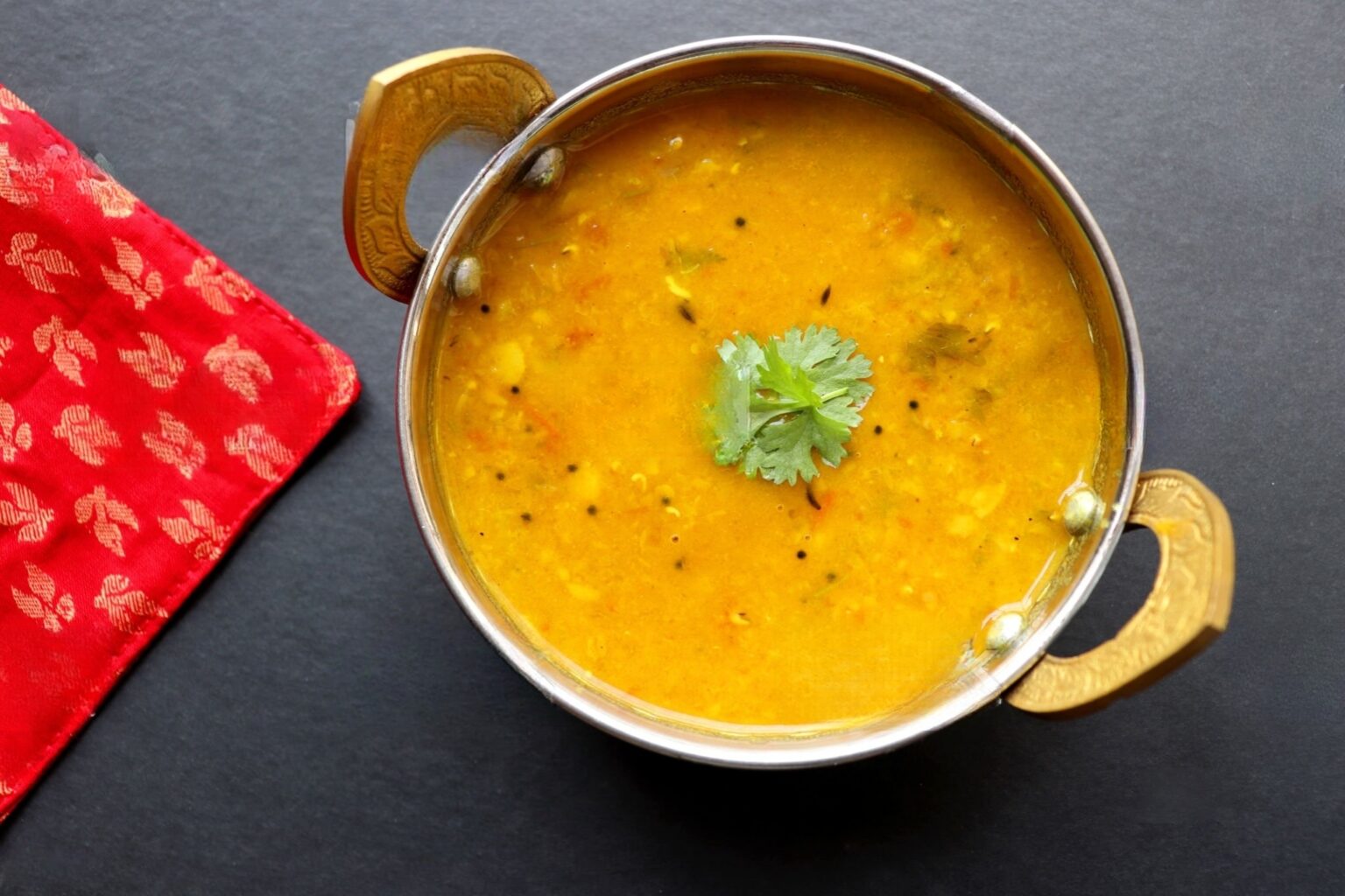 The Rich History and Enchanting Benefits of Pea Dhall ( + Recipe)